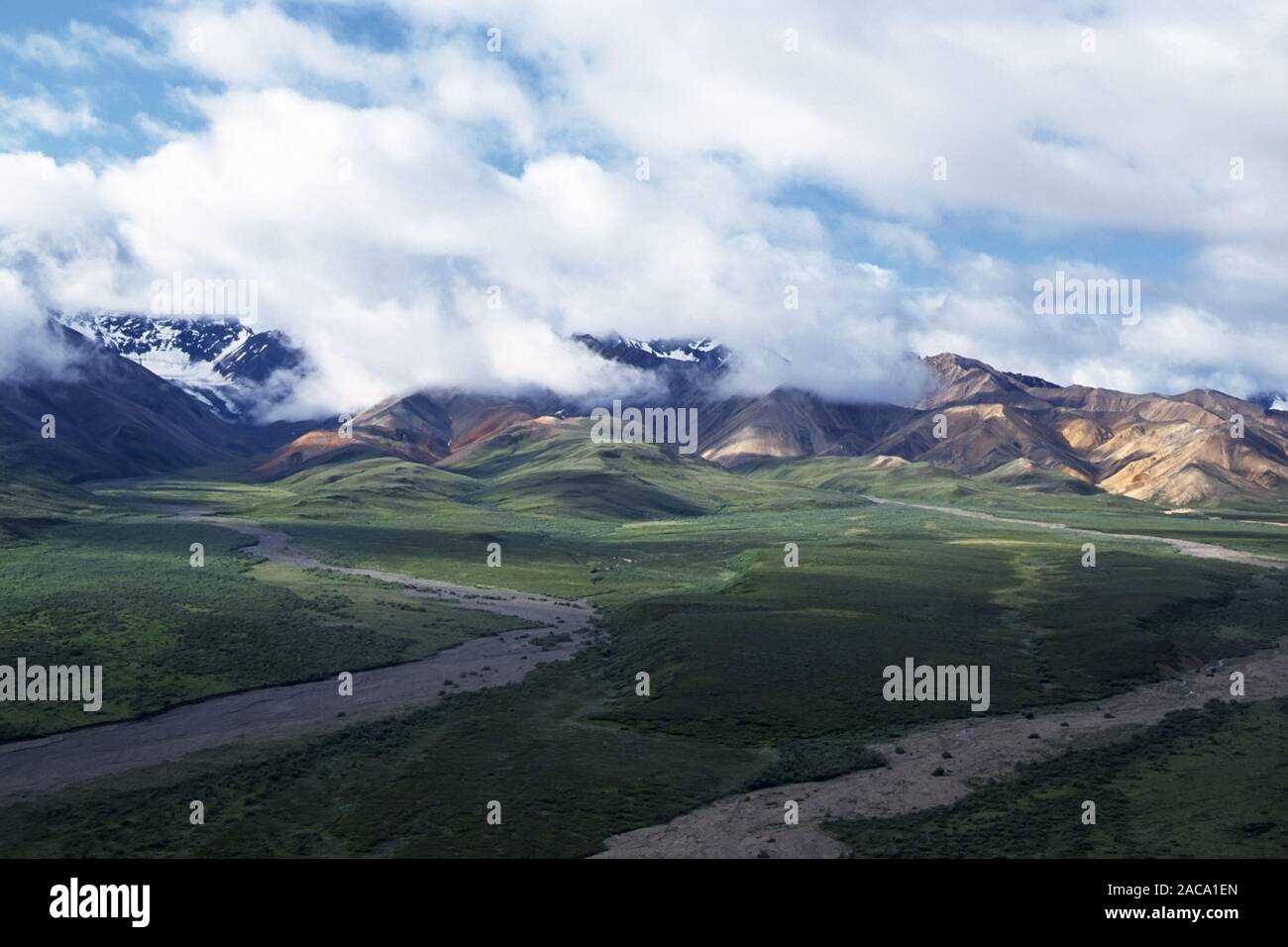 North america usa alaska range hi-res stock photography and images - Alamy