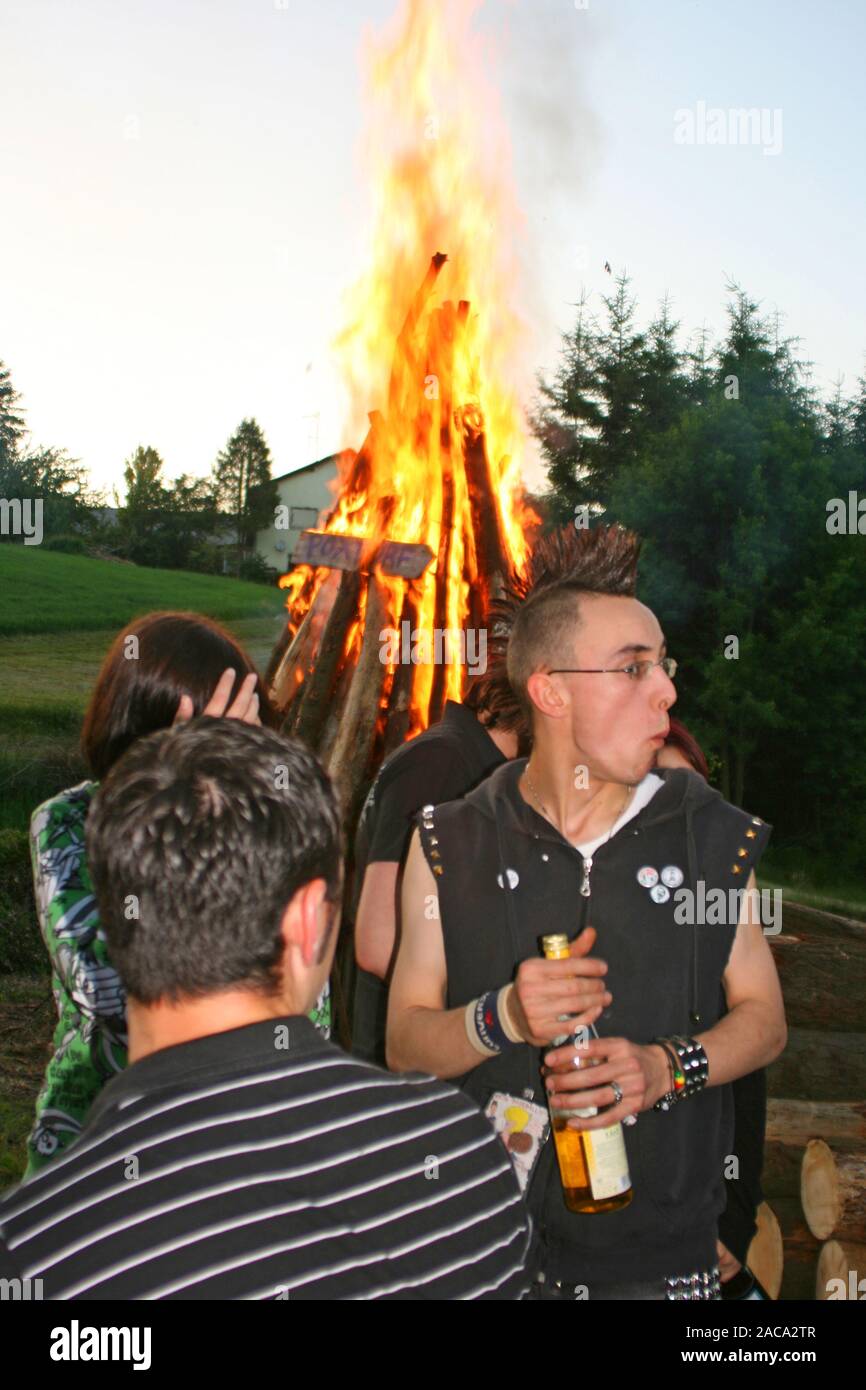 Solstice fire hi-res stock photography and images - Alamy