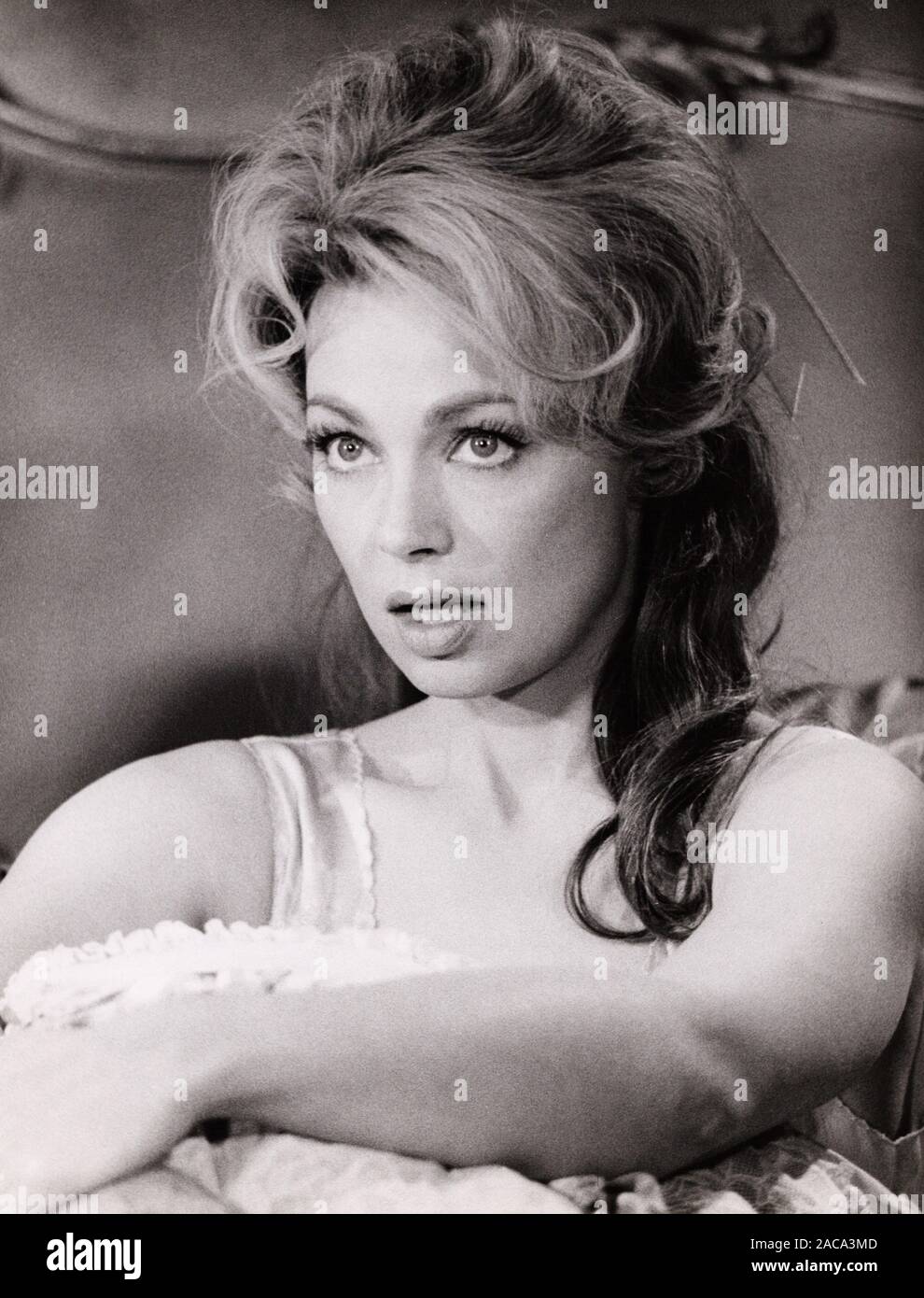 Dany Robin, französische Schauspielerin, im Spielfilm "Scheidungsgrund ...