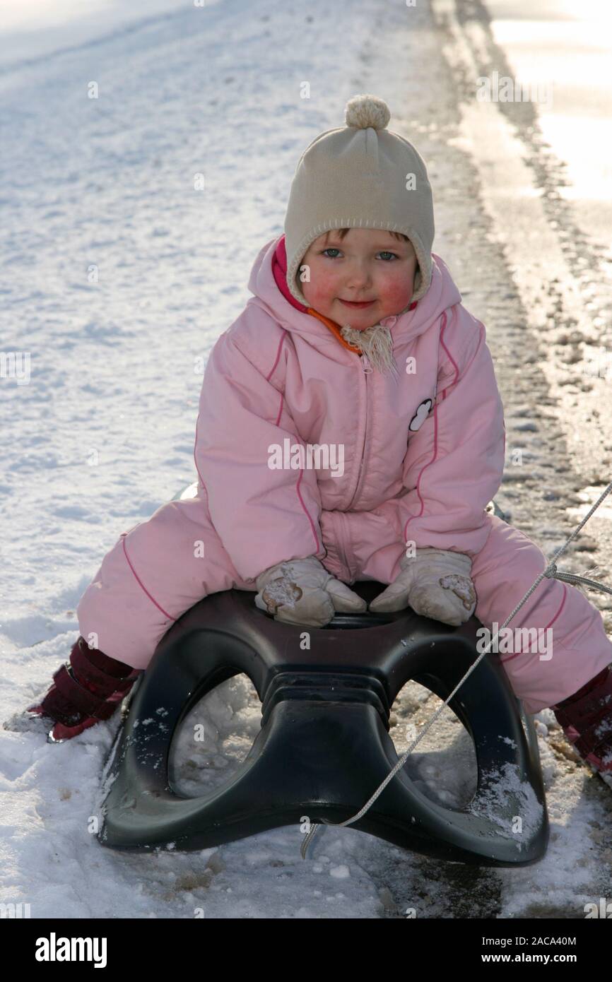 Sledge bobsleigh hi-res stock photography and images - Alamy