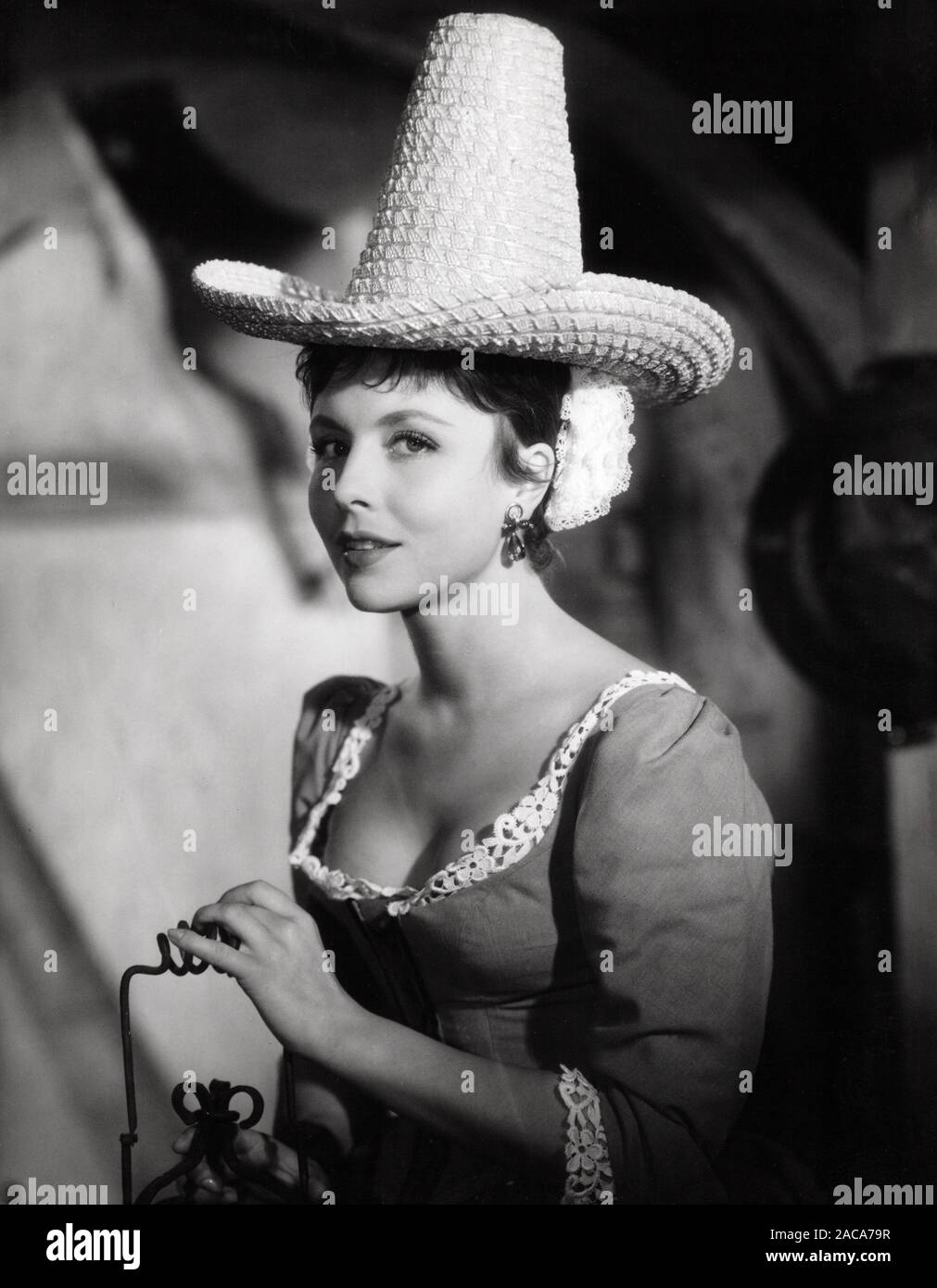 Sonja Ziemann, deutsche Schauspielerin, Sängerin und Tänzerin, im Spielfilm "Hollandmädel ...