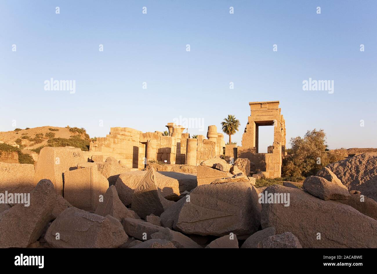 Temple of Karnack Stock Photo - Alamy