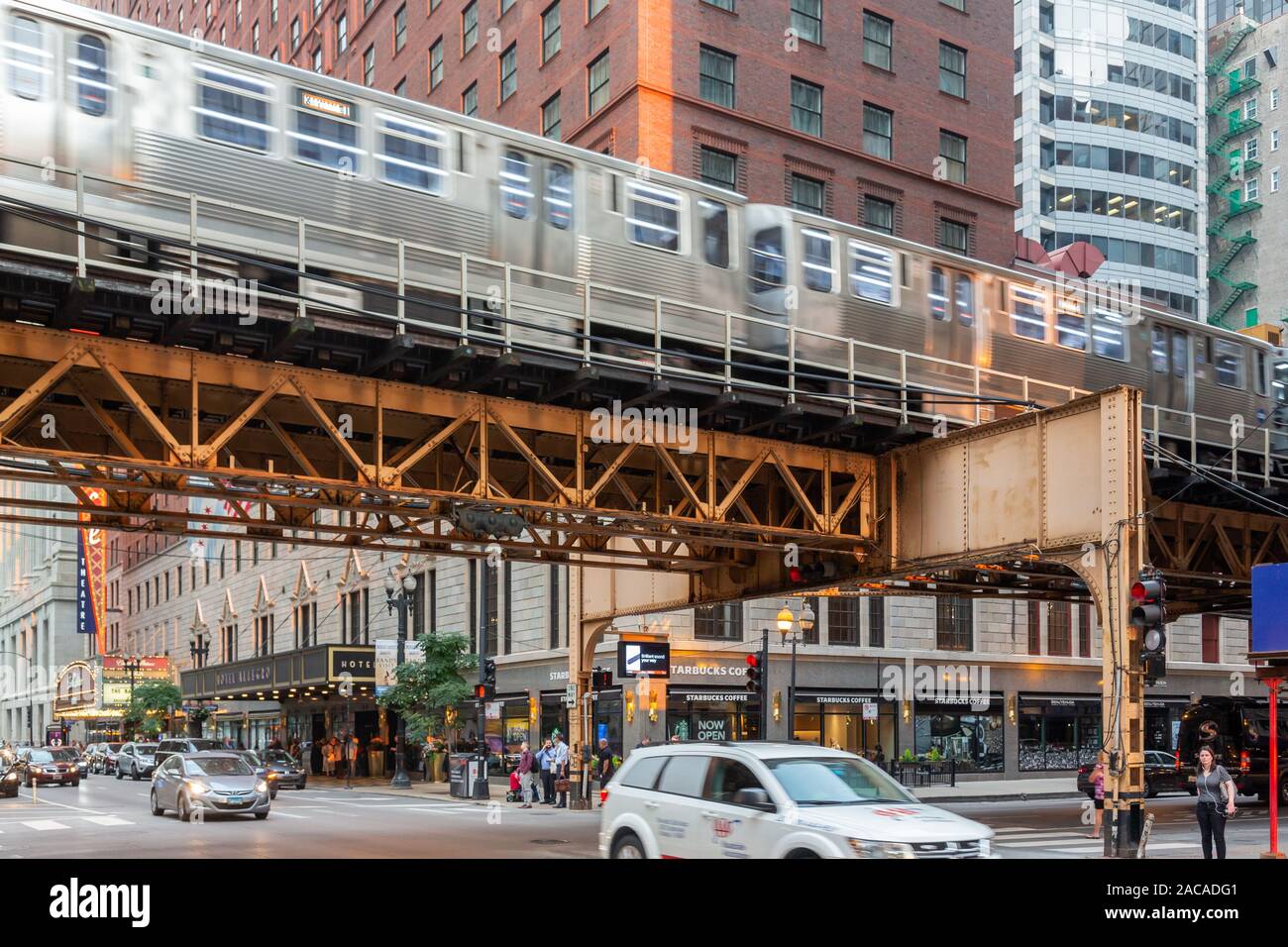 L Train, The Loop, Chicago, Illinois, USA Stock Photo - Alamy