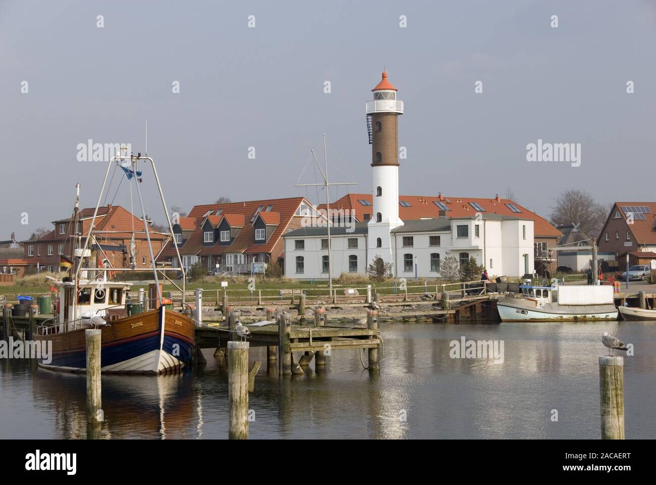 Lighthouse harbour hi-res stock photography and images - Alamy
