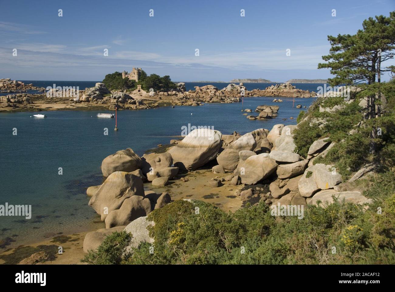 Granite castle hi-res stock photography and images - Alamy