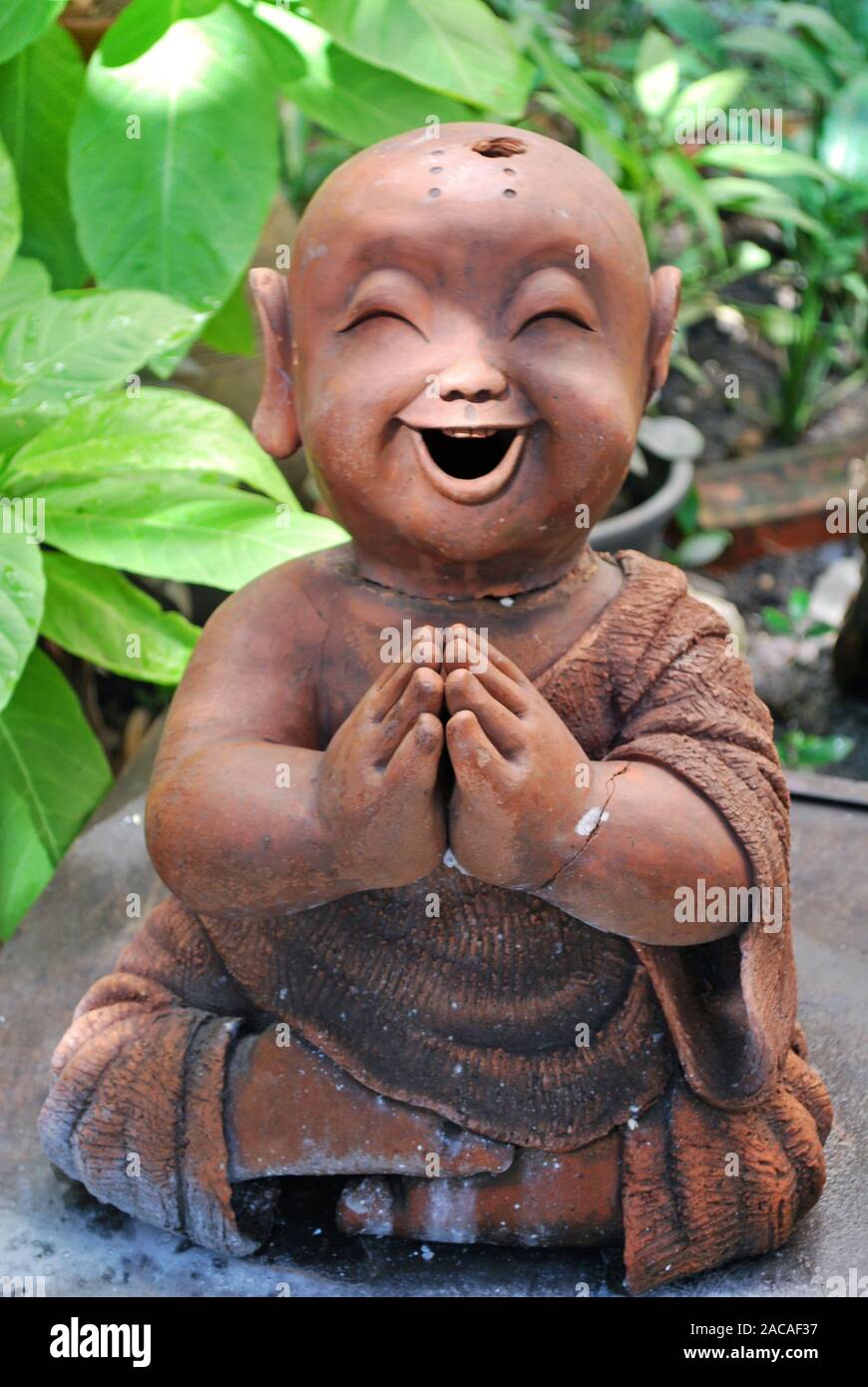 Monk laughing hi-res stock photography and images - Alamy