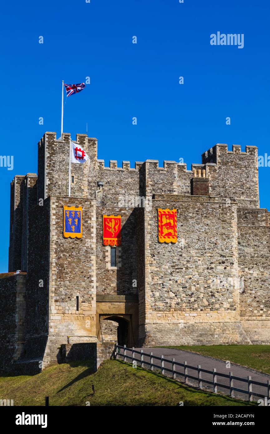 Kent gates hi-res stock photography and images - Alamy