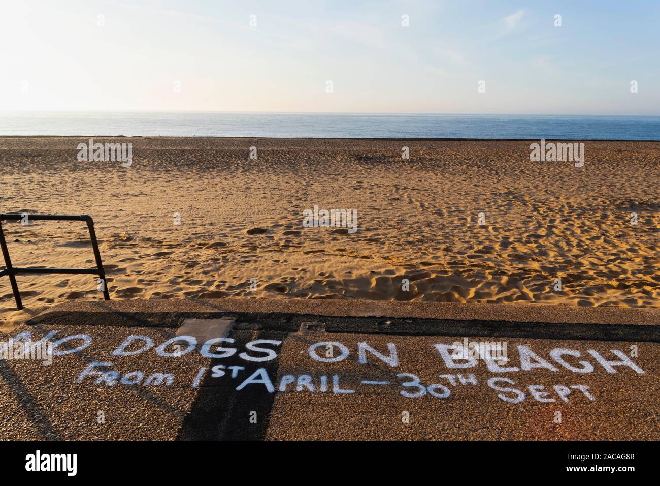 England, Suffolk, Southwold, Southwold Beach, No Dogs on Beach Sign ...