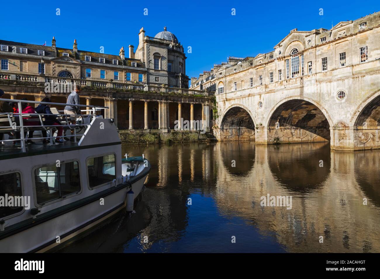 England, Somerset, Bath, Pultney Bridge and River Avon Stock Photo - Alamy