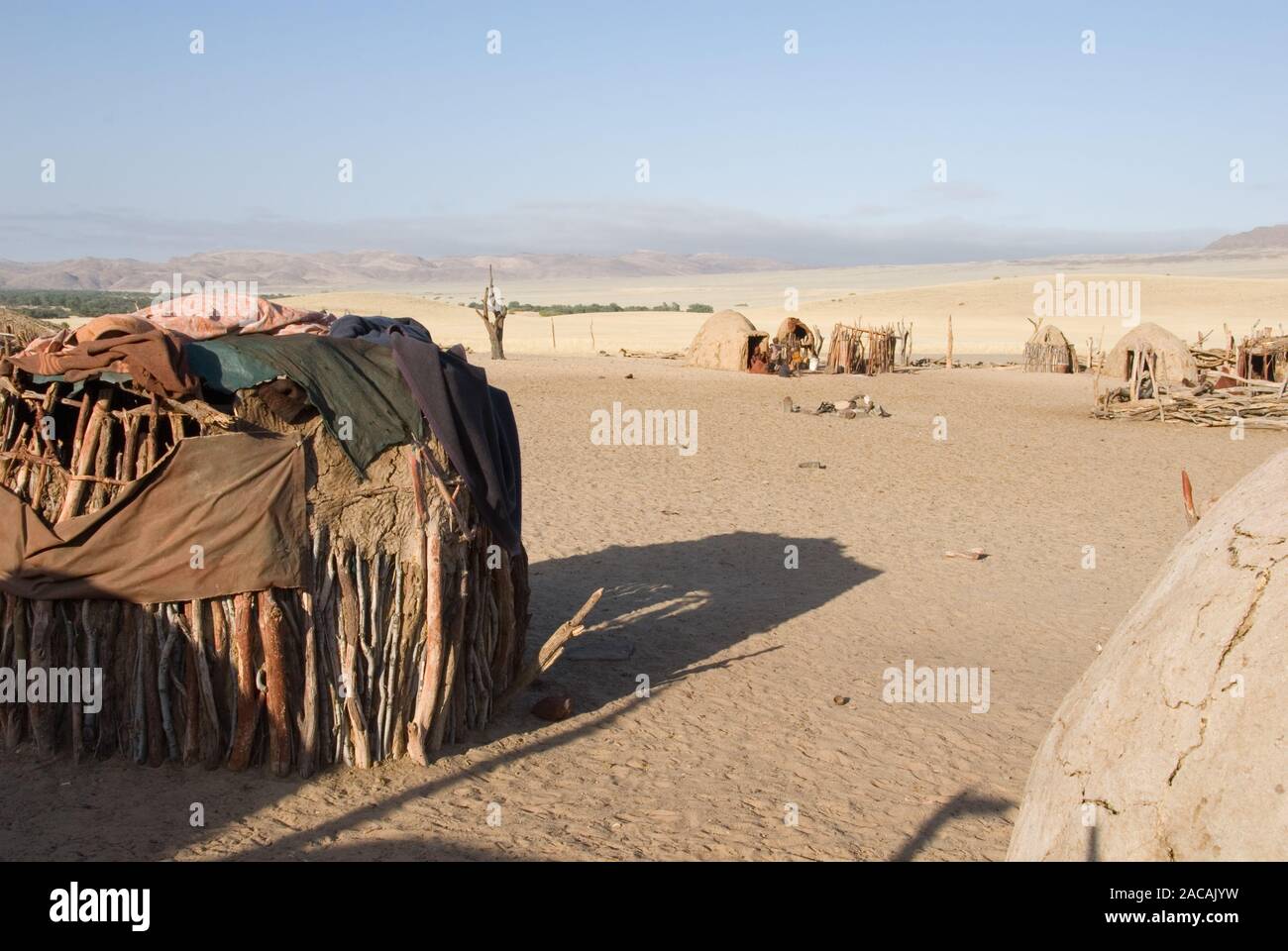 Traditional village von purros hi-res stock photography and images - Alamy