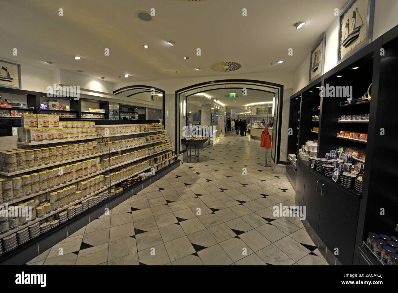 Berlin department store hi-res stock photography and images - Alamy