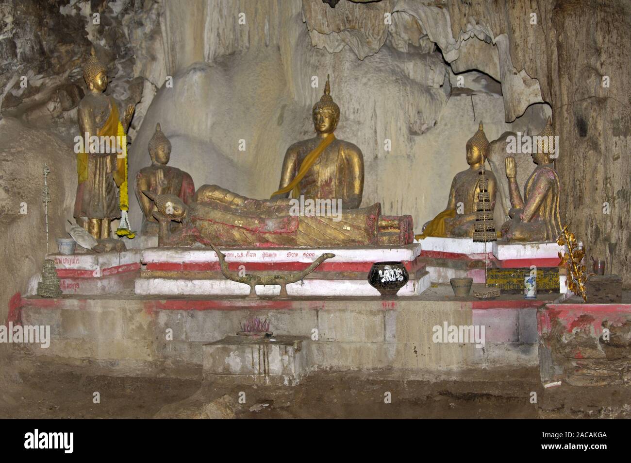 Altar in cave Stock Photo - Alamy