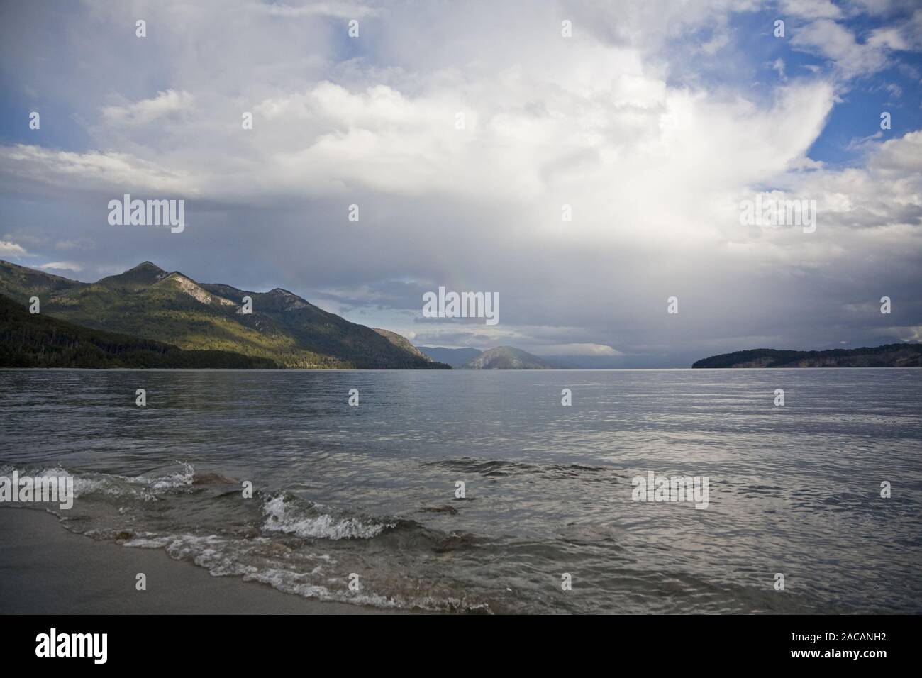 See Nahuel Huapi, NP Parque Nacional Nahuel Huapi, Argentinien, lake ...
