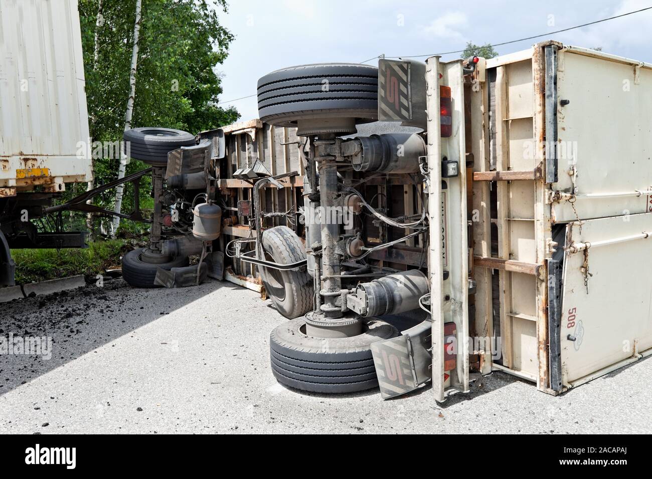 Car accident with truck hi-res stock photography and images - Alamy