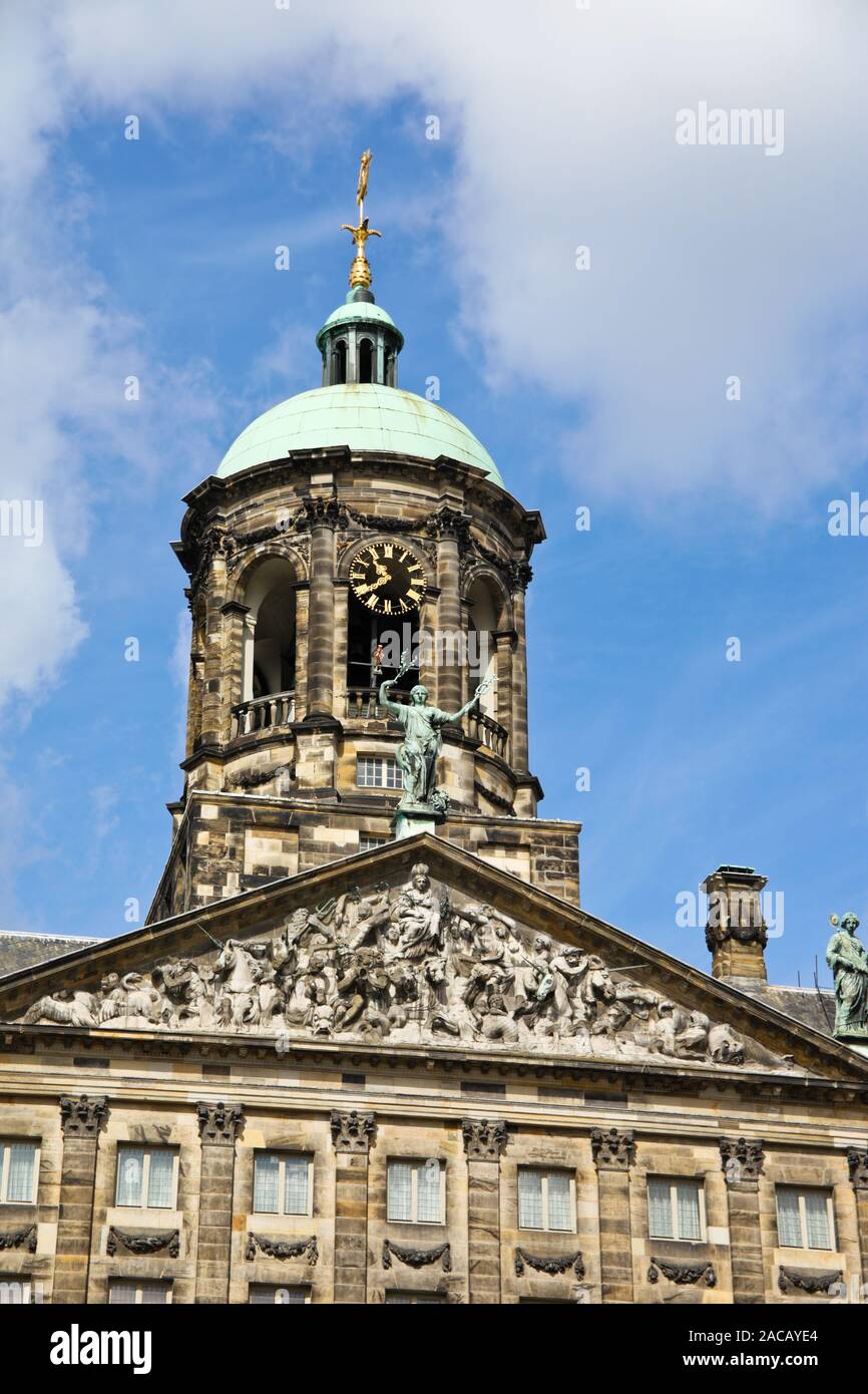 Capital of holland hi-res stock photography and images - Alamy