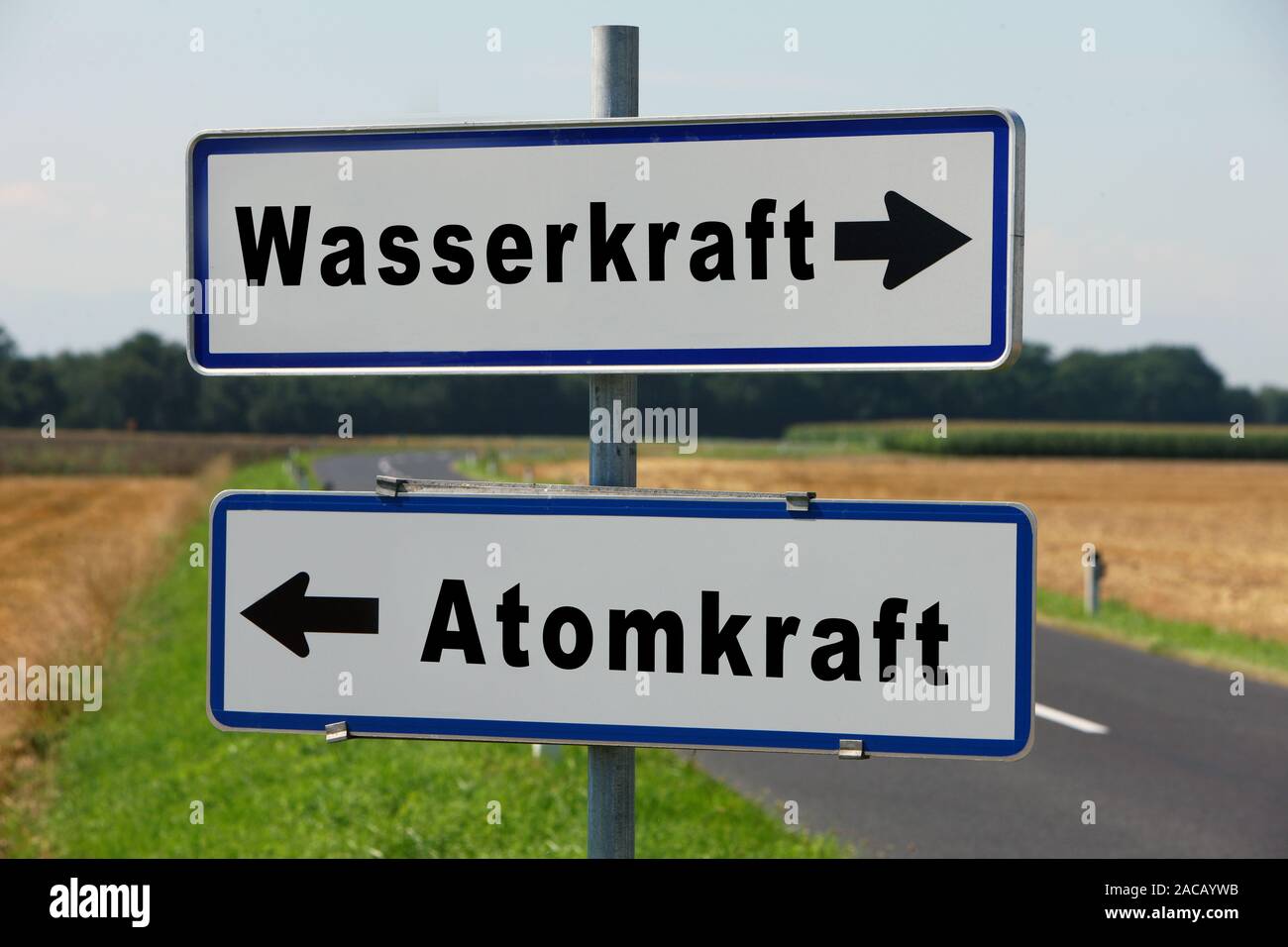 Nuclear phase hi-res stock photography and images - Alamy