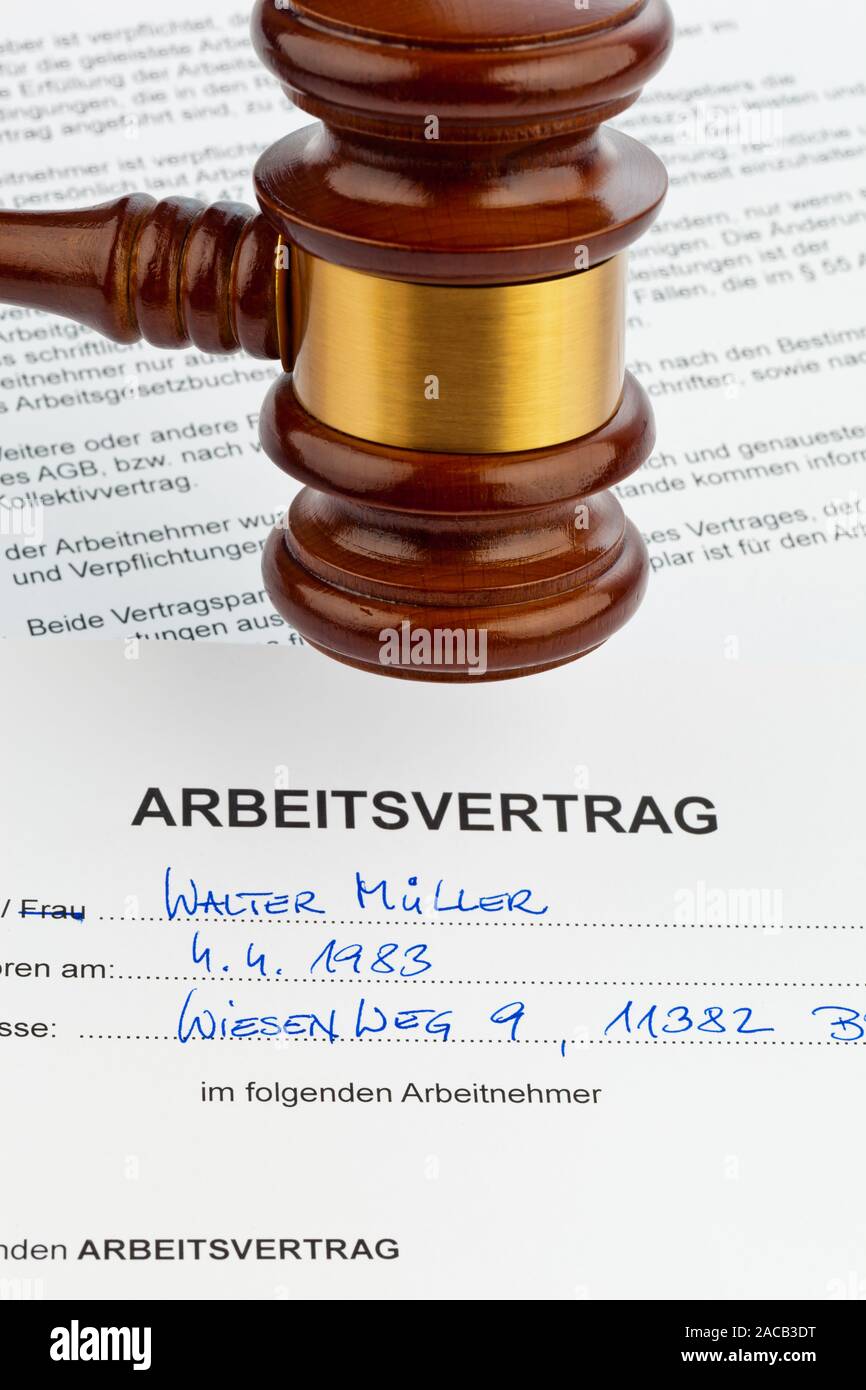 Employment contract in German language Stock Photo - Alamy