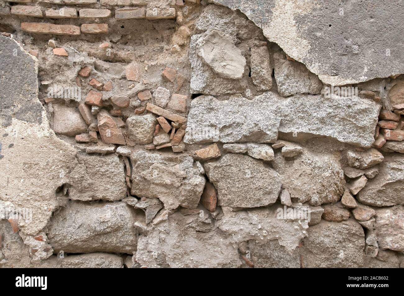 Old mud bricks hi-res stock photography and images - Alamy