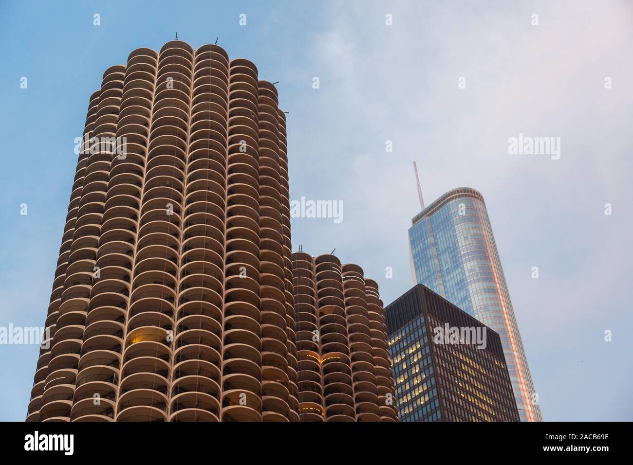 Marina City with 330 North Wabash (aka IBM Building, IBM Plaza, AMA ...