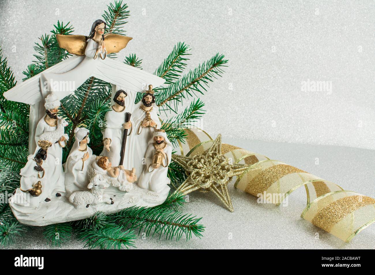 Nativity christmas tree hi-res stock photography and images - Alamy