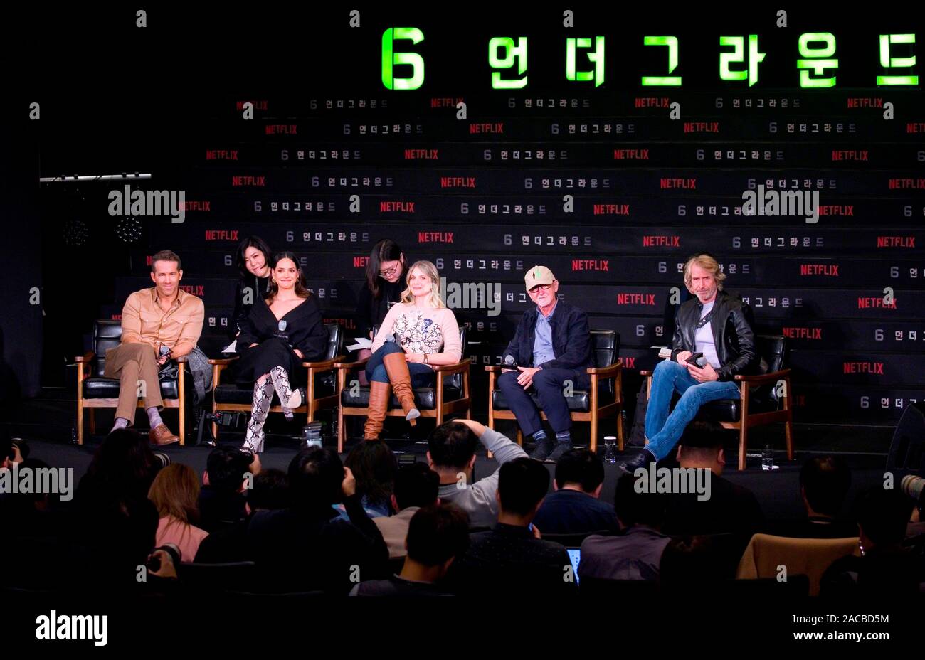 Michael french actor hi-res stock photography and images - Alamy