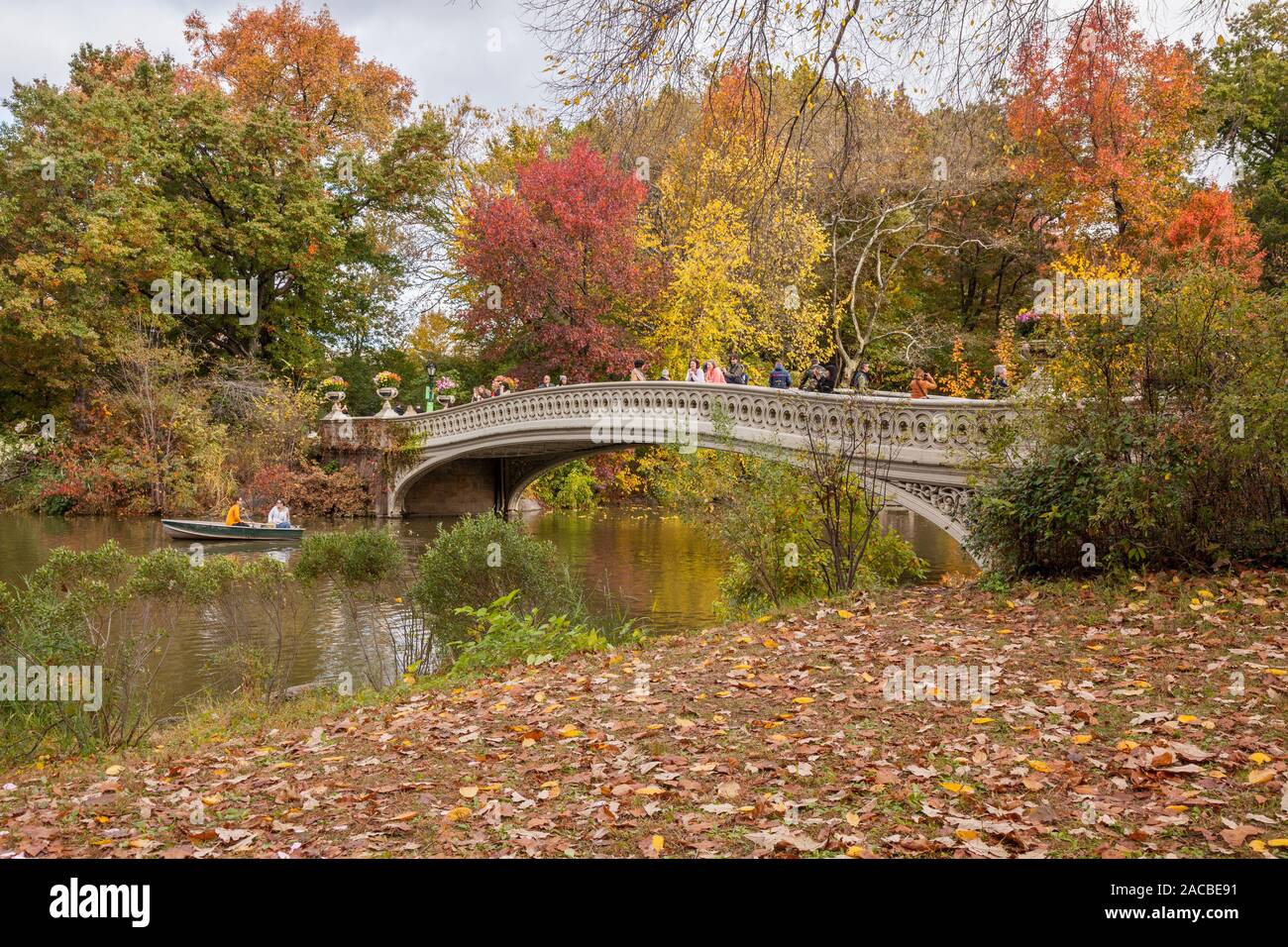Bow Bridge in Fall, Central park, New York City, United States of ...