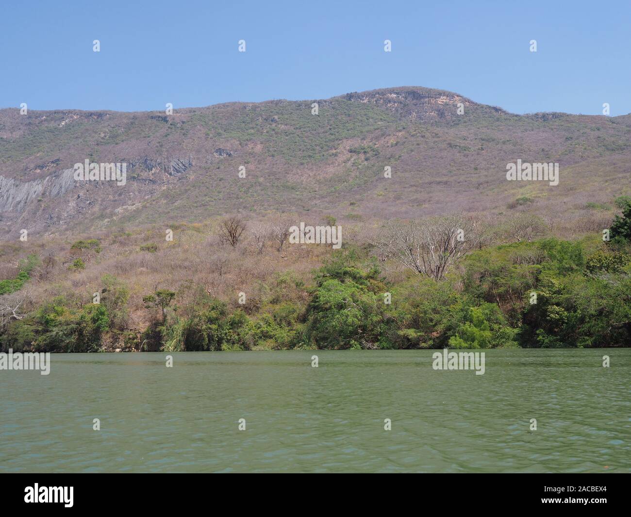 Briliant view to scenic slope of Sumidero canyon at Grijalva river ...