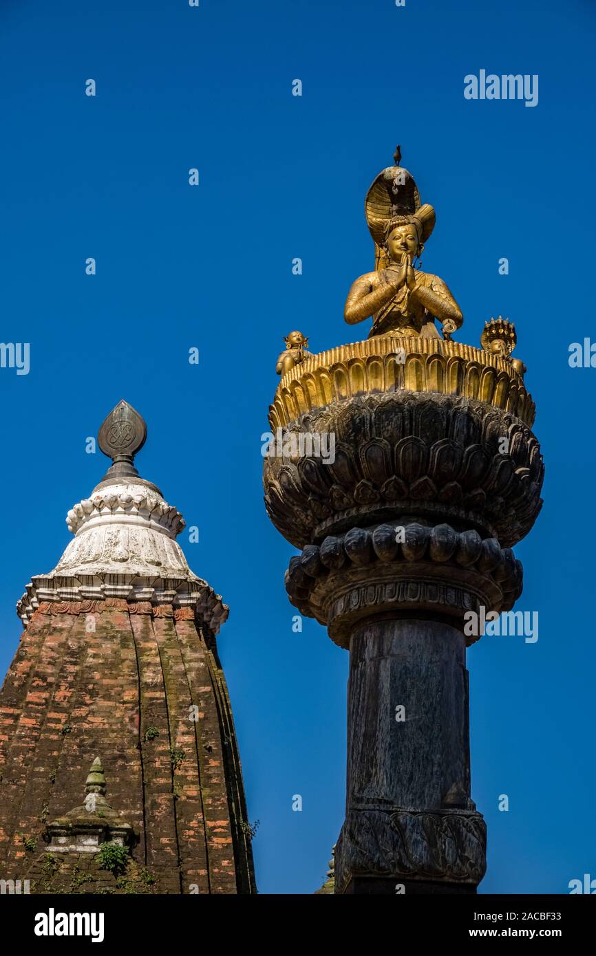 Garuda statue kathmandu durbar square hi-res stock photography and ...