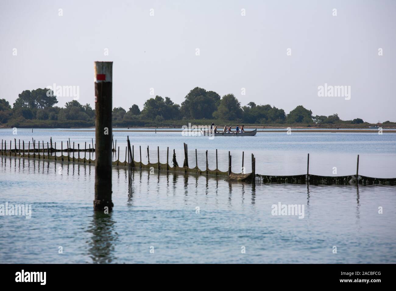 Navigable channels hi-res stock photography and images - Alamy