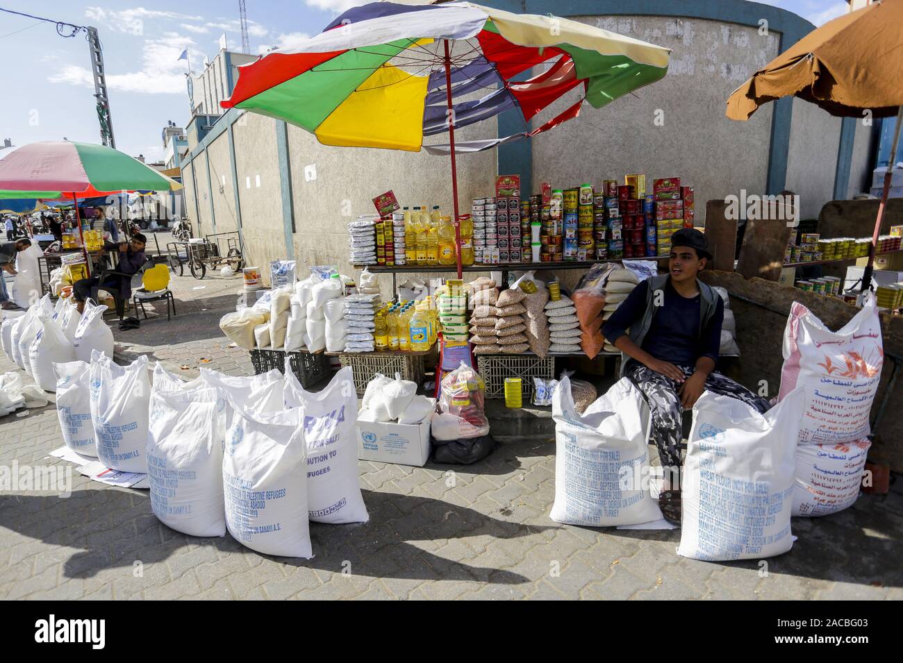 Gaza City, The Gaza Strip, Palestine. 2nd Dec, 2019. A Palestinian man ...