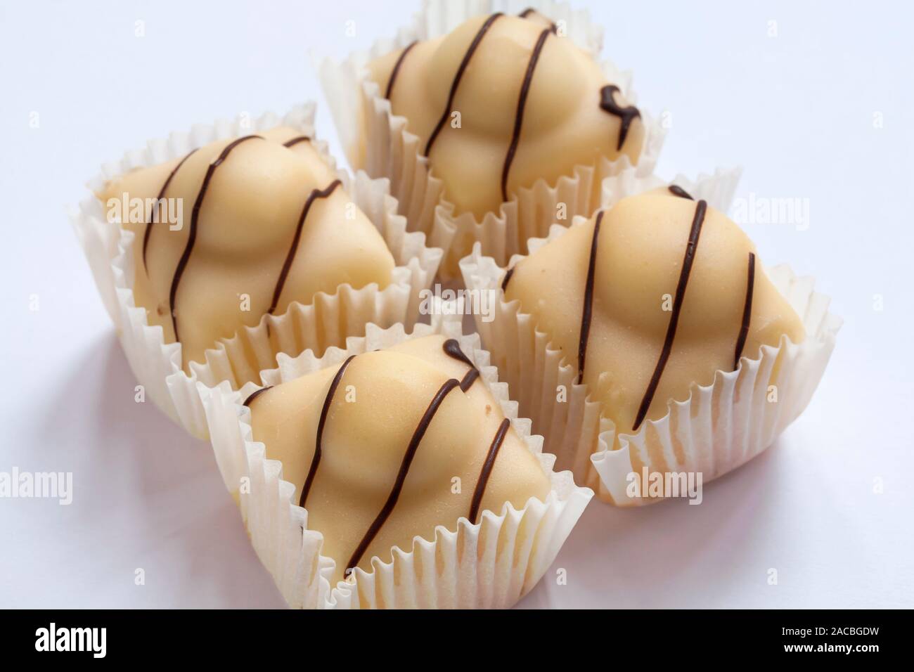 Mr kipling irish creme fancies cakes hi-res stock photography and ...