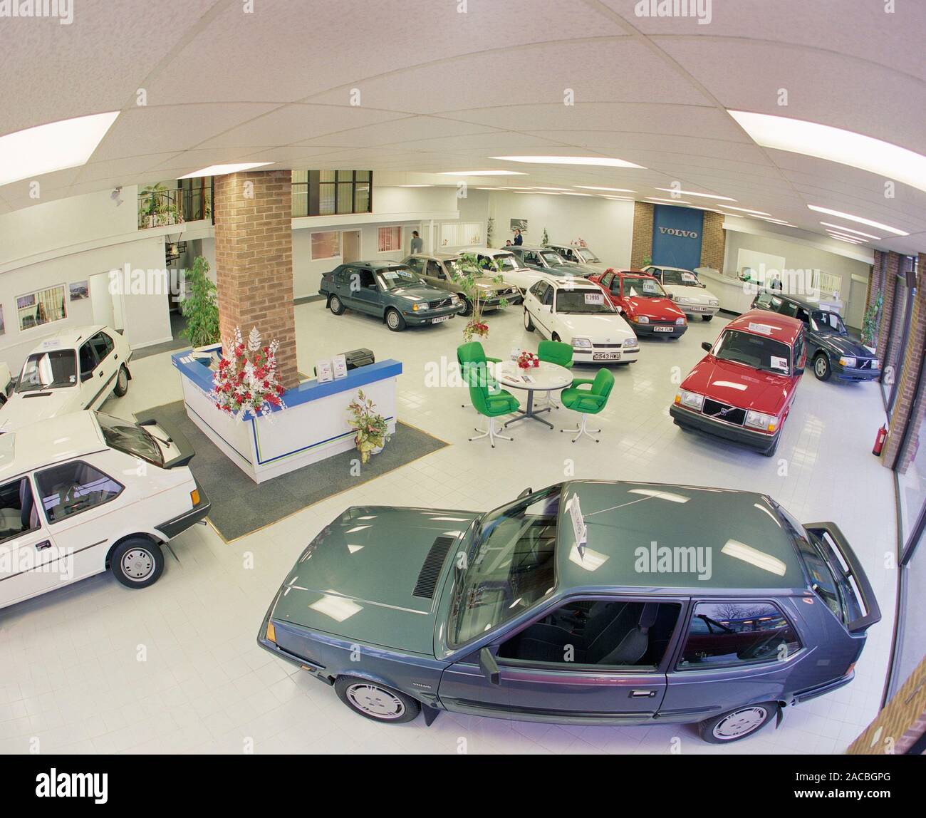 1980s car dealership hi-res stock photography and images - Alamy
