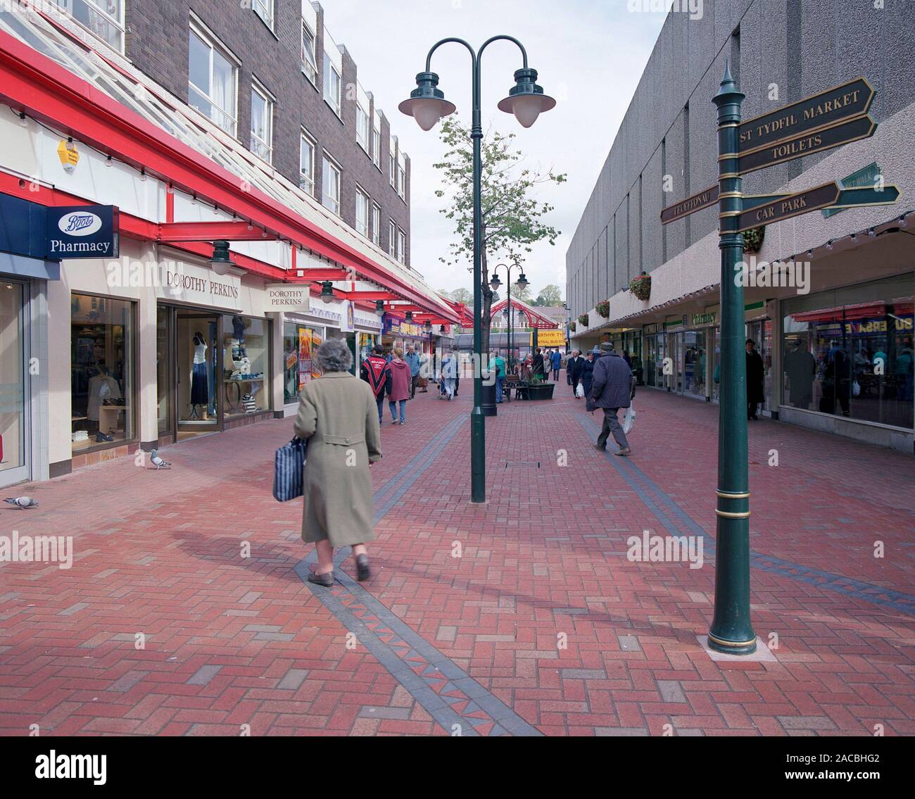 Merthyr tydfil old hi-res stock photography and images - Alamy