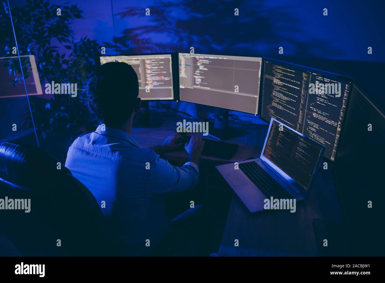 Front end developer hi-res stock photography and images - Alamy