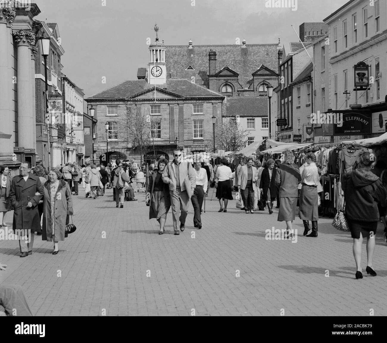 Pontefract west yorkshire england hi-res stock photography and images ...