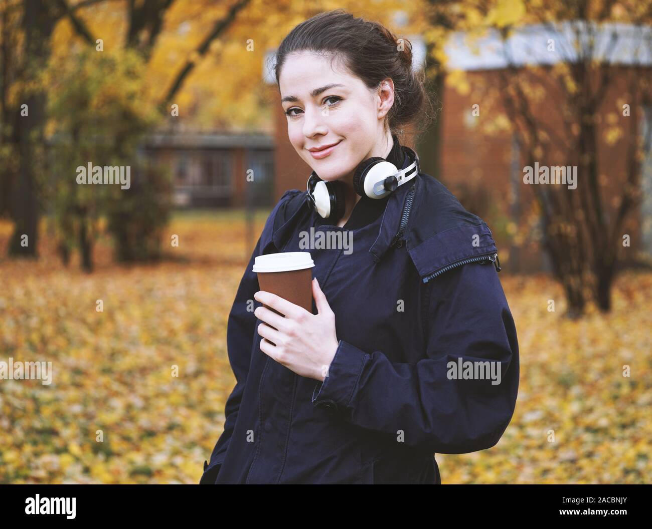 Women hand around neck hi-res stock photography and images - Alamy
