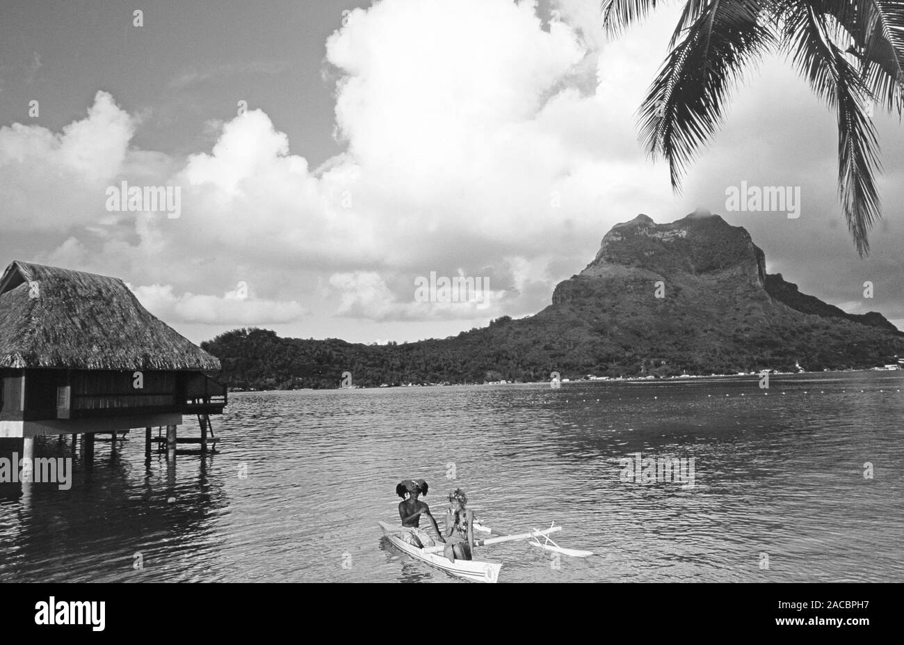 Bora bora landscape Black and White Stock Photos & Images - Alamy
