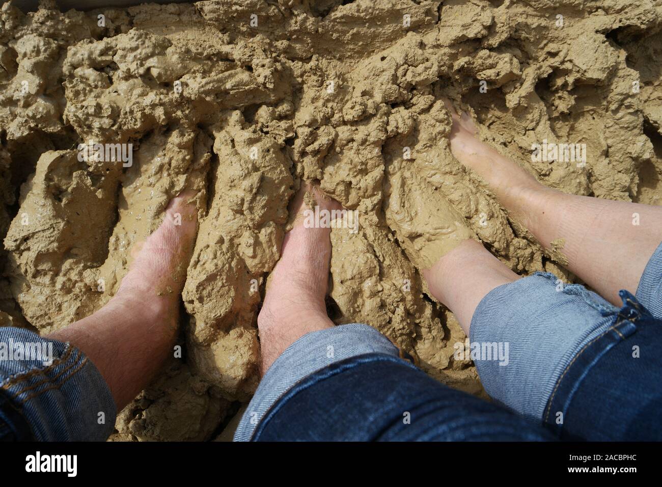 Feet in mud hi-res stock photography and images - Alamy