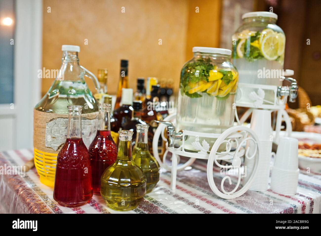 Dessert table of cocktails beverages on wedding reception Stock Photo ...