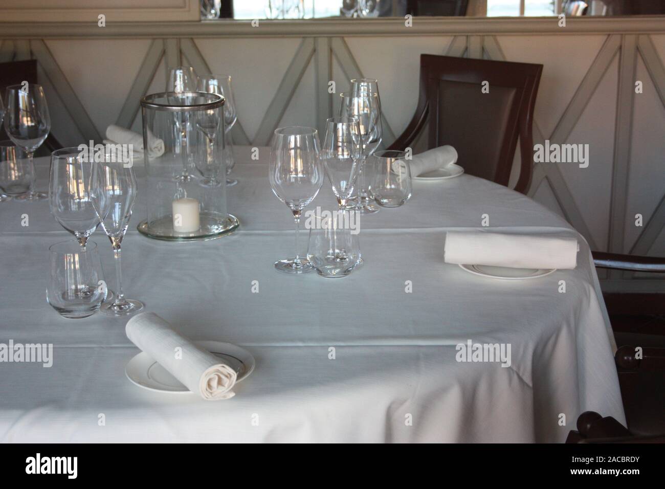 dining table set up and set up with a lot of elegance in the dining ...