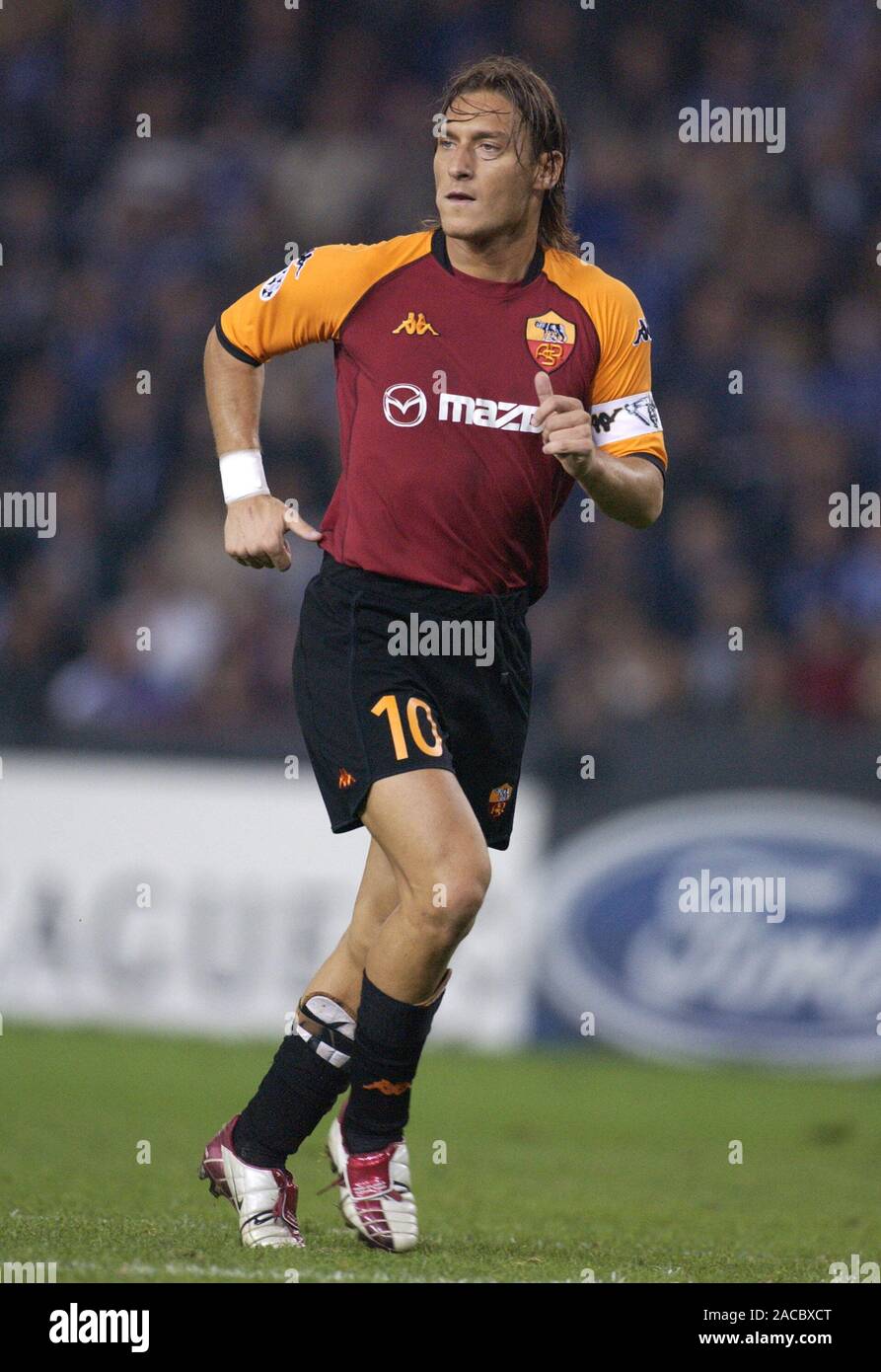 Francesco totti 2002 hi-res stock photography and images - Alamy