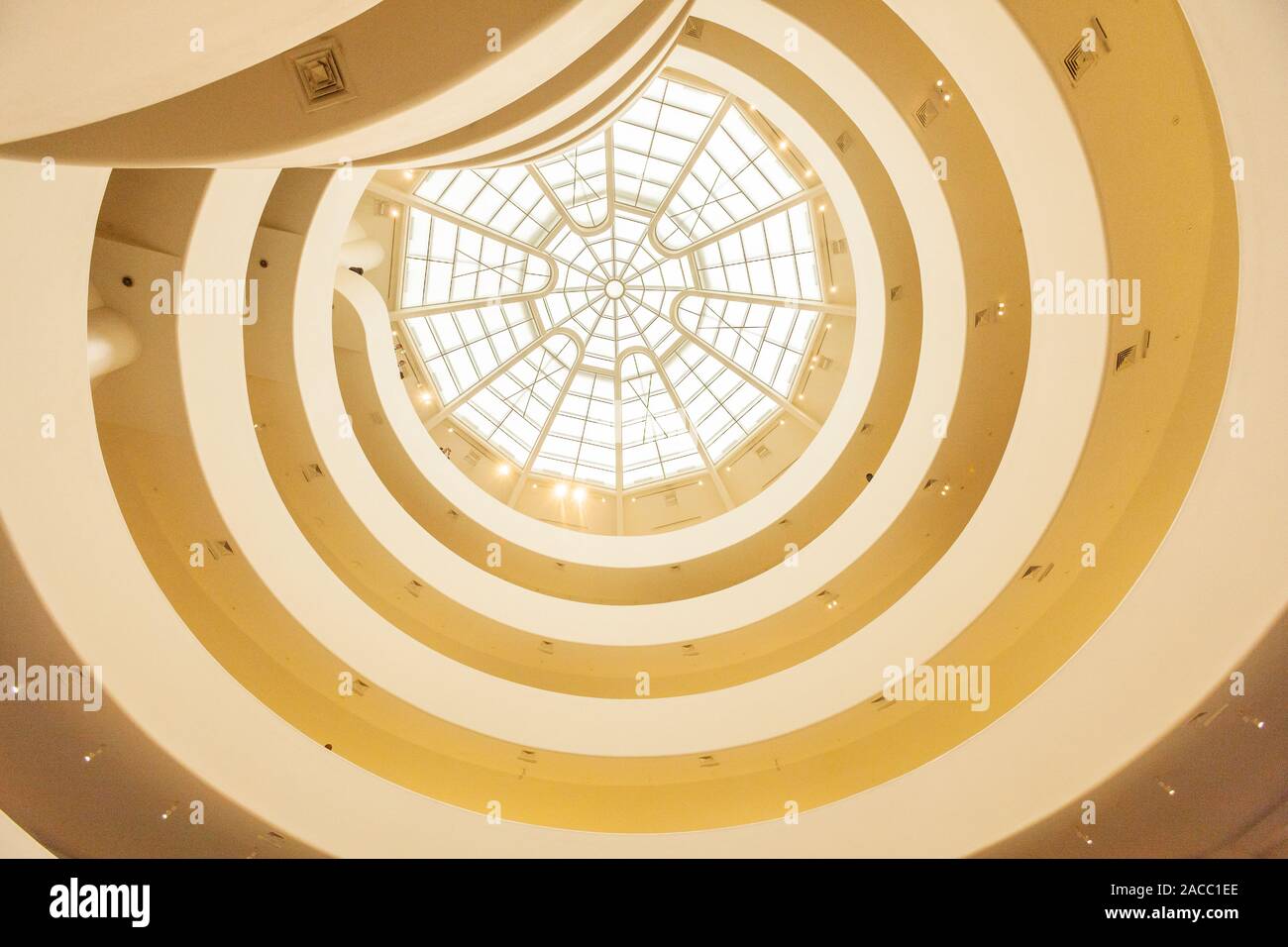 Central skylight guggenheim museum hi-res stock photography and images ...