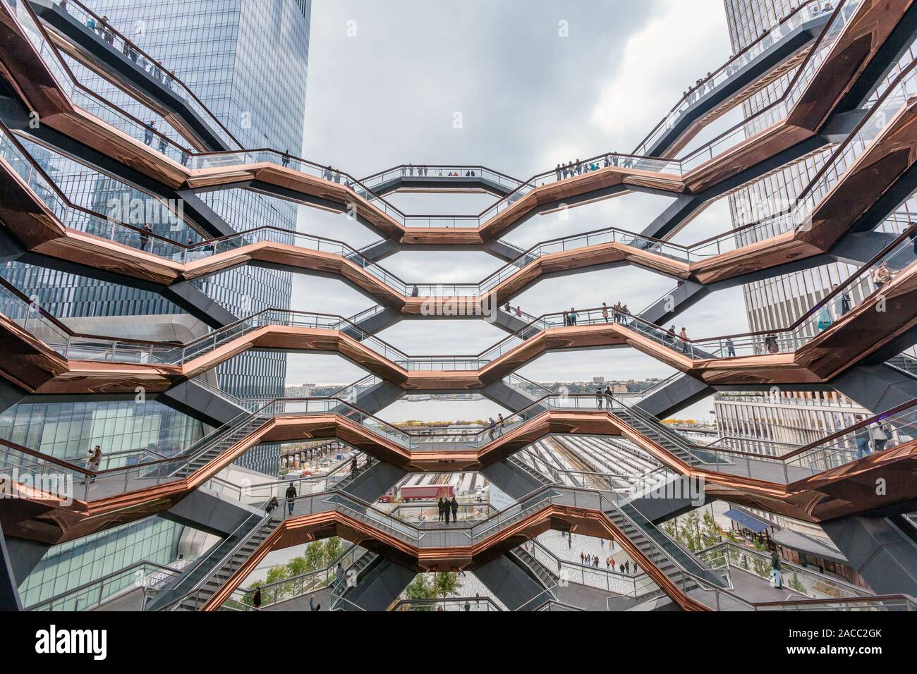 Hudsons yards vessel hi-res stock photography and images - Alamy