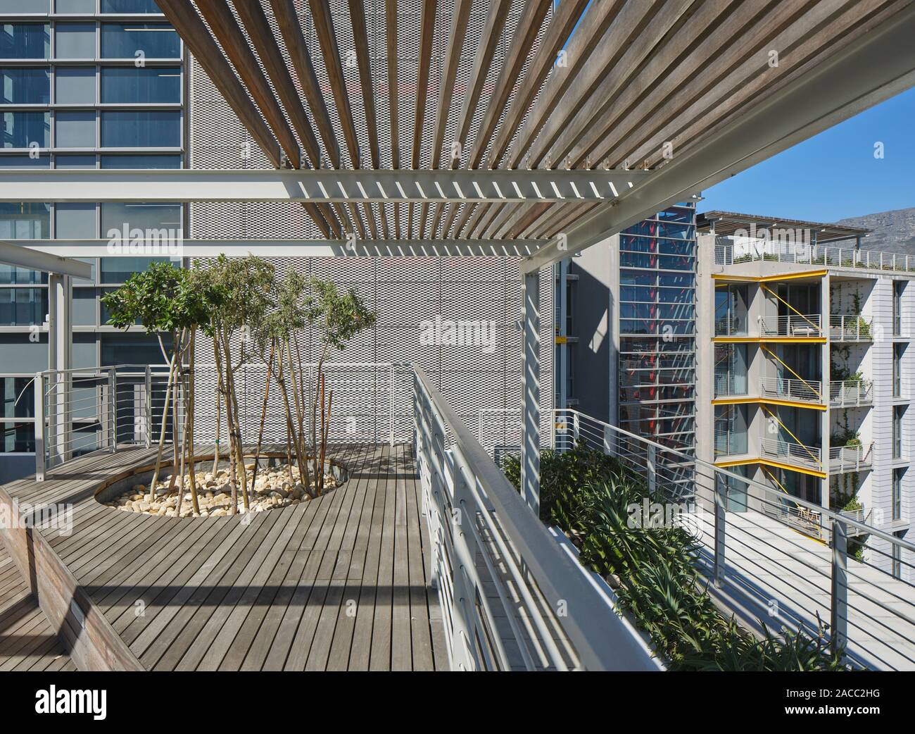 Timber slat hi-res stock photography and images - Alamy