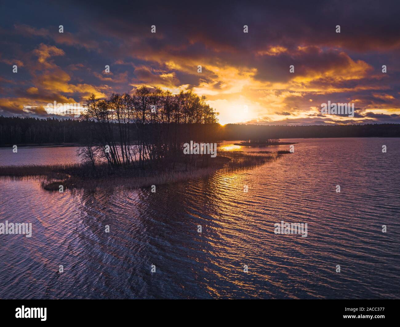 Sunrise Over A Lake High Resolution Stock Photography and Images - Alamy