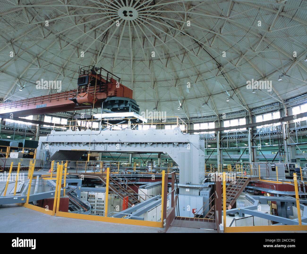 Advanced Light Source (ALS) synchrotron for producing intense X-rays ...