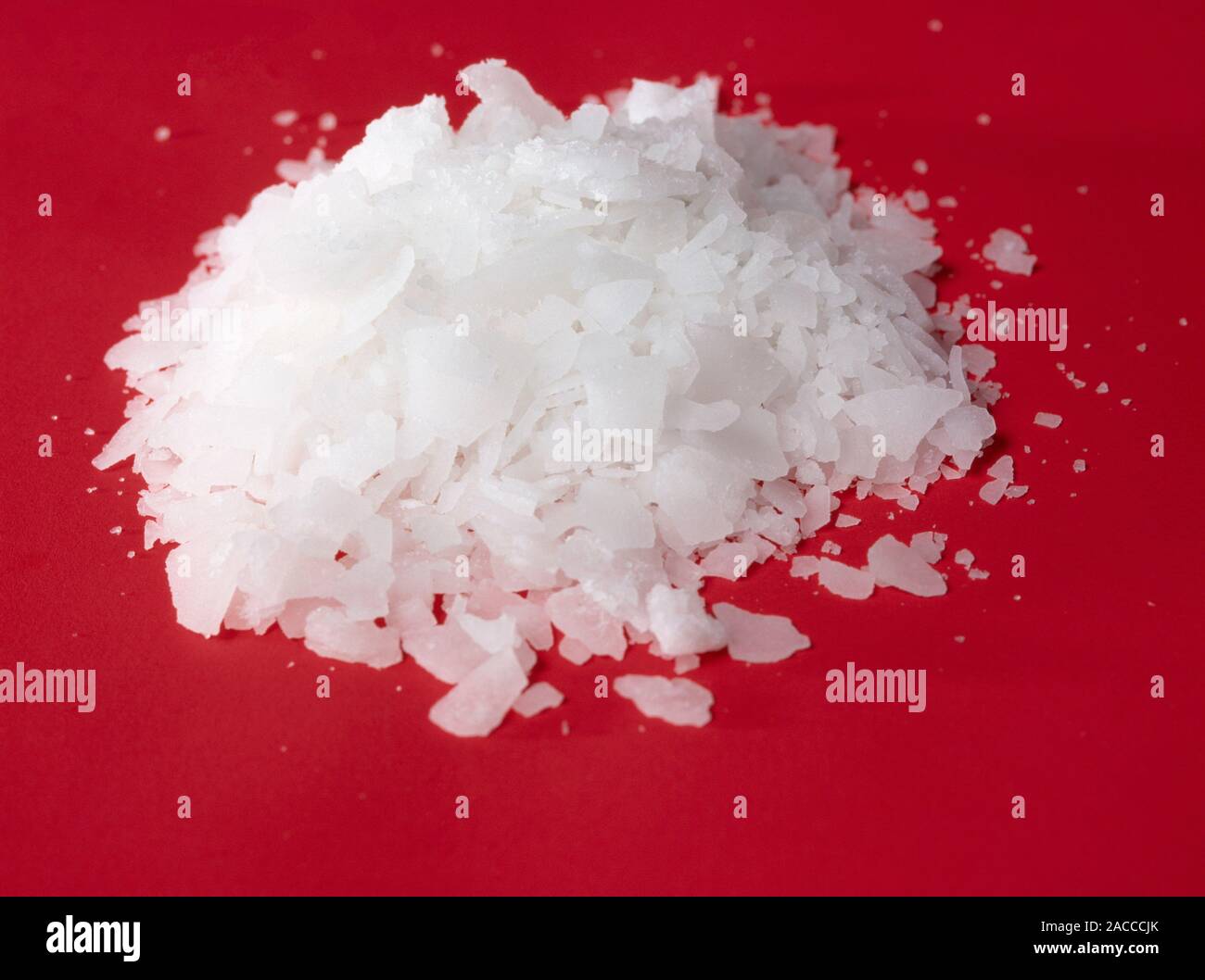 Dry magnesium chloride. Magnesium chloride (MgCl2) is an inorganic ...