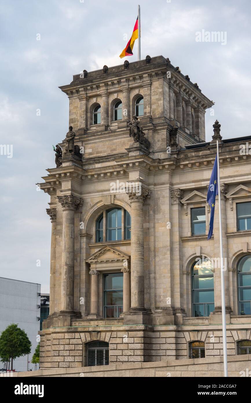 Politics editorial bundestag german bundestag reichstag german hi-res ...