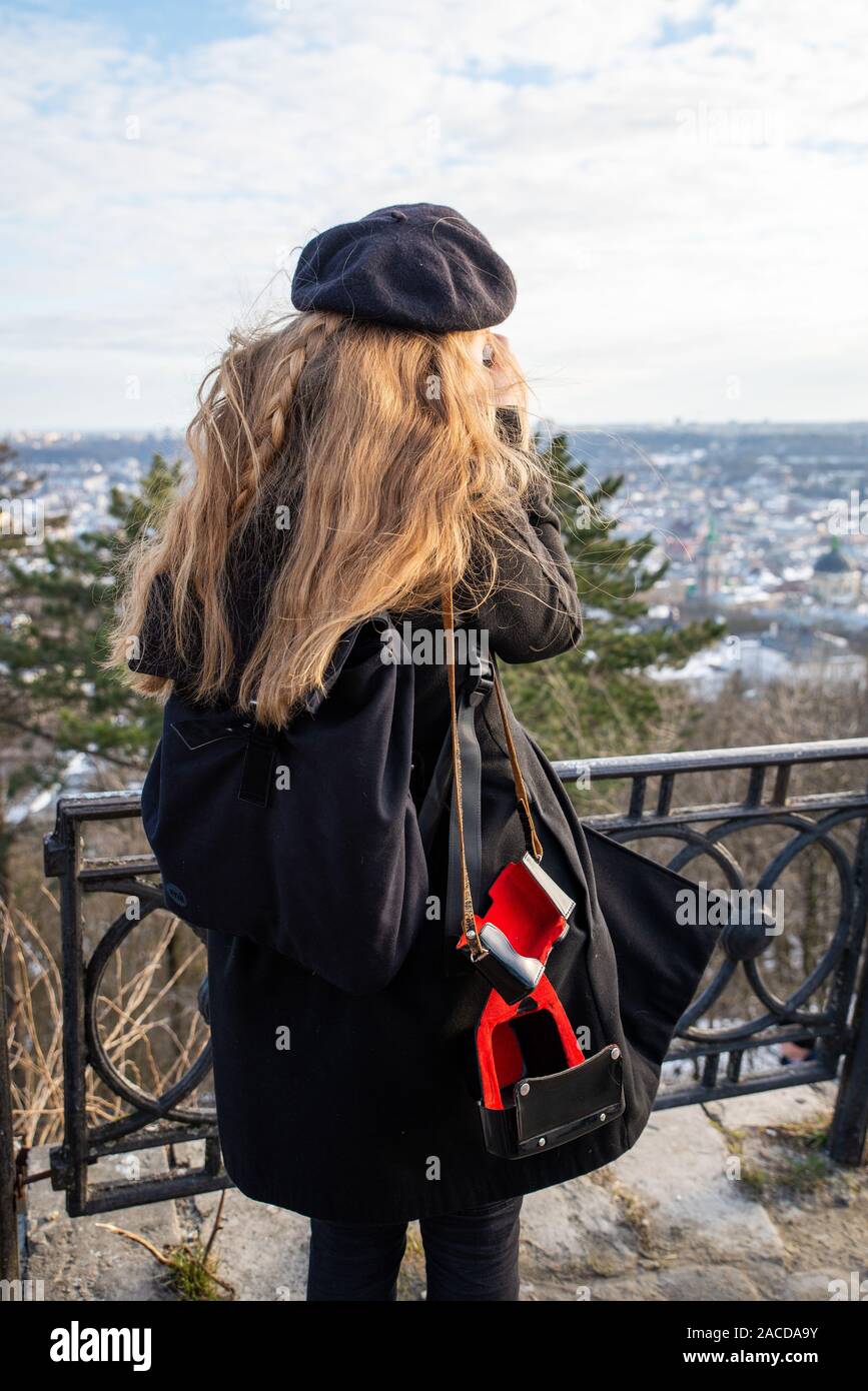 Taking picture view from behind hi-res stock photography and images - Alamy