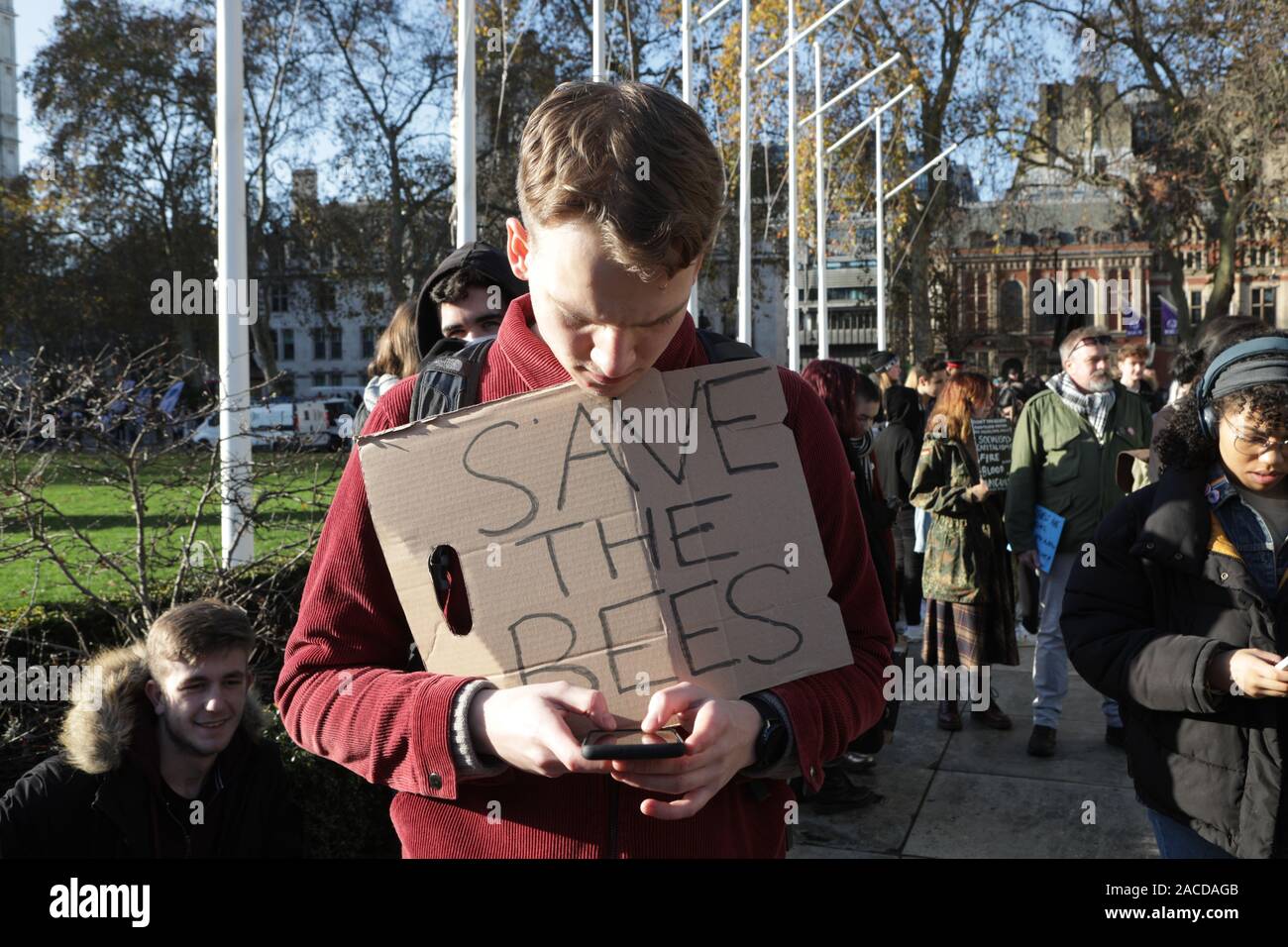 School climate strike london hi-res stock photography and images - Alamy